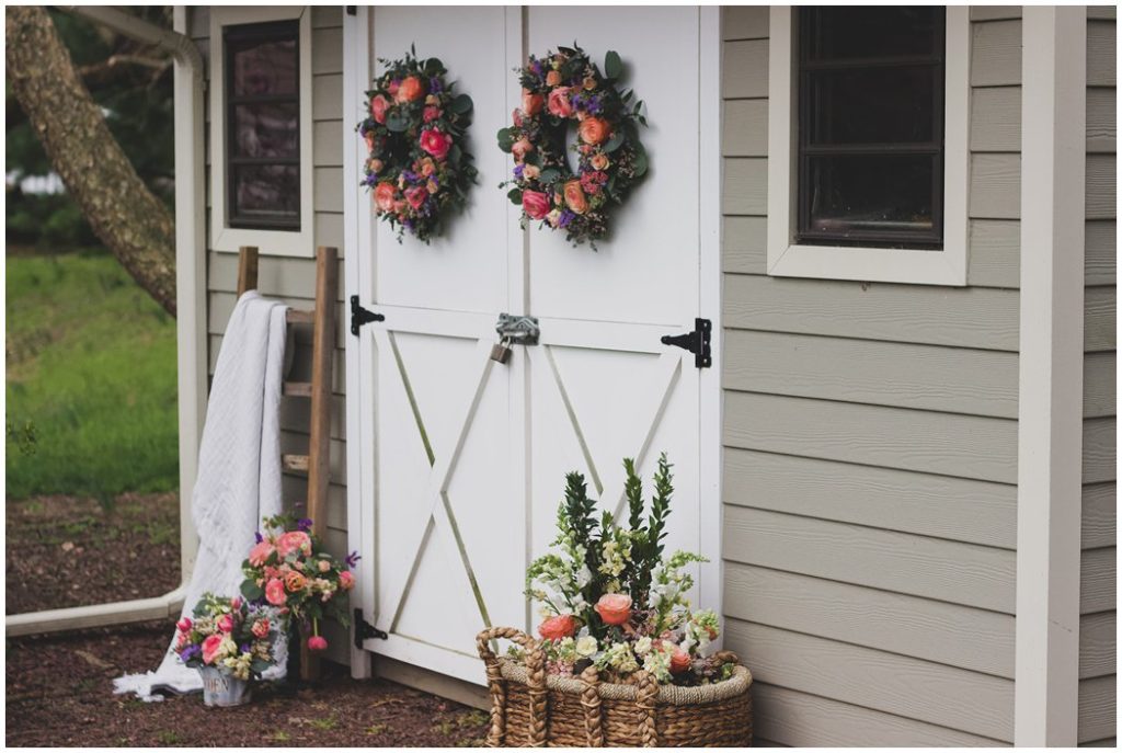 A Lifestyle Shoot with A Little Love Designs | Showit Blog